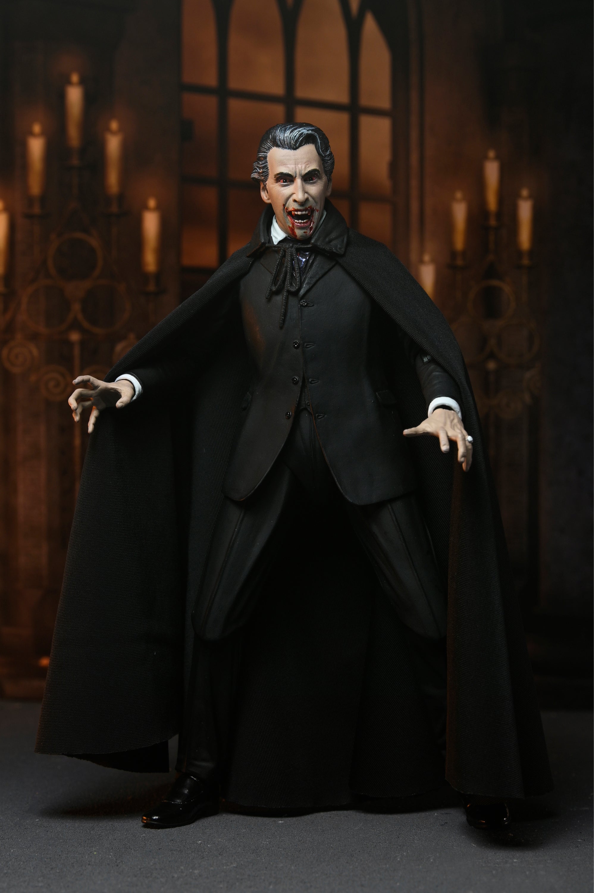 Horror of Dracula (1958) - Ultimate Count Dracula 7" Scale Action Figu ...