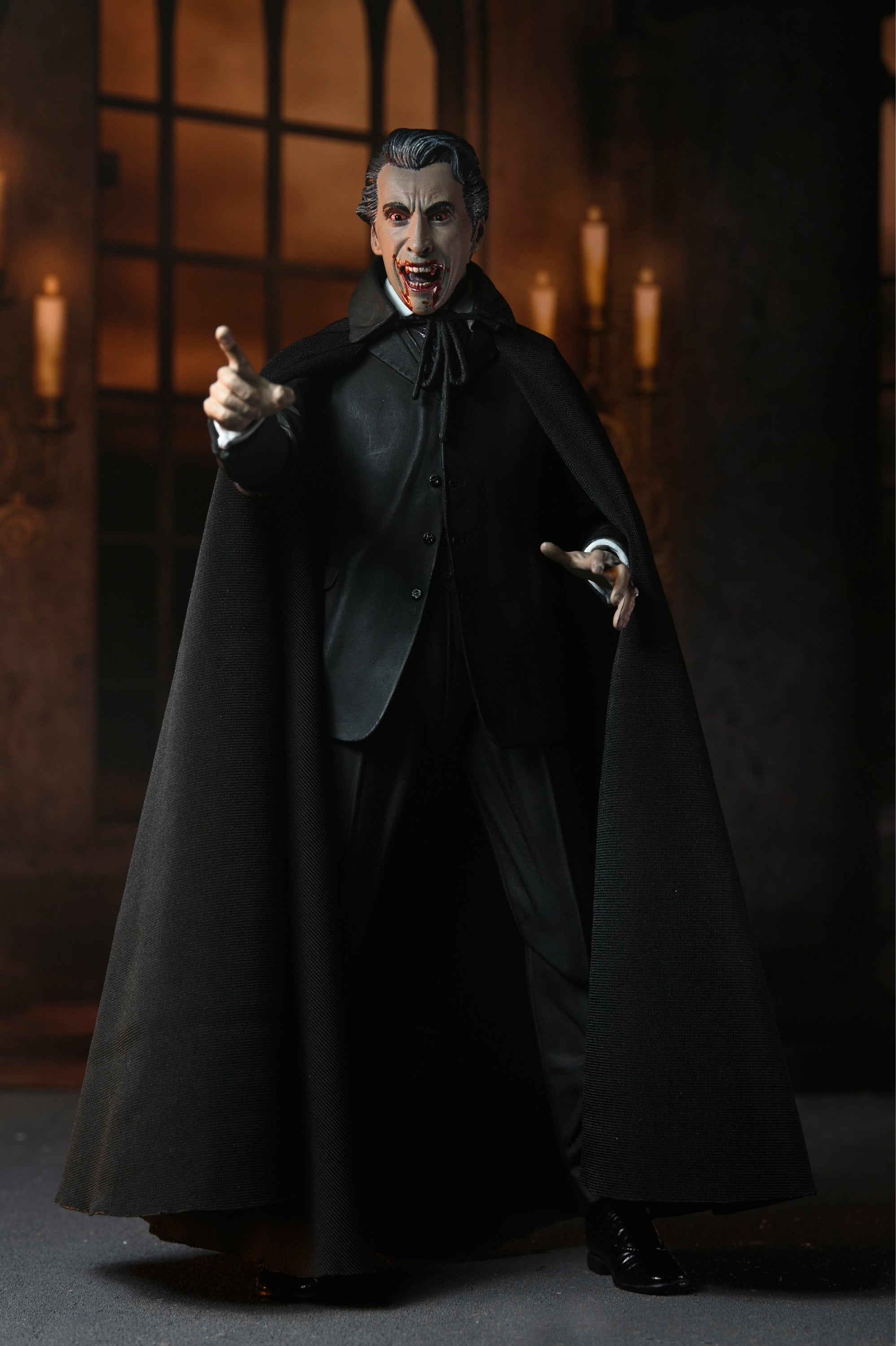 Horror of Dracula (1958) - Ultimate Count Dracula 7" Scale Action Figu ...
