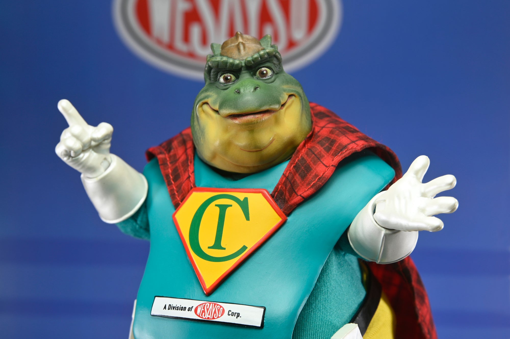 Dinosaurs - Captain Impressive Earl Sinclair 7” Scale Action Figure (2 ...