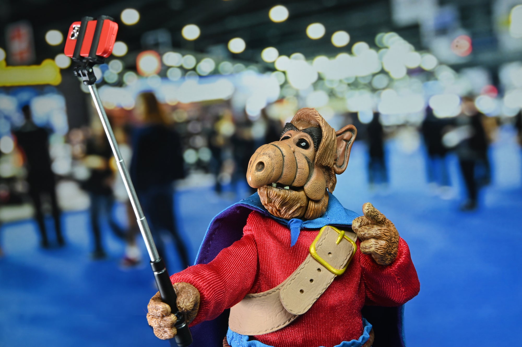 2024 CON EXCLUSIVE: Alf – Ultimate Super Alf 7” Scale Action Figure – NECA
