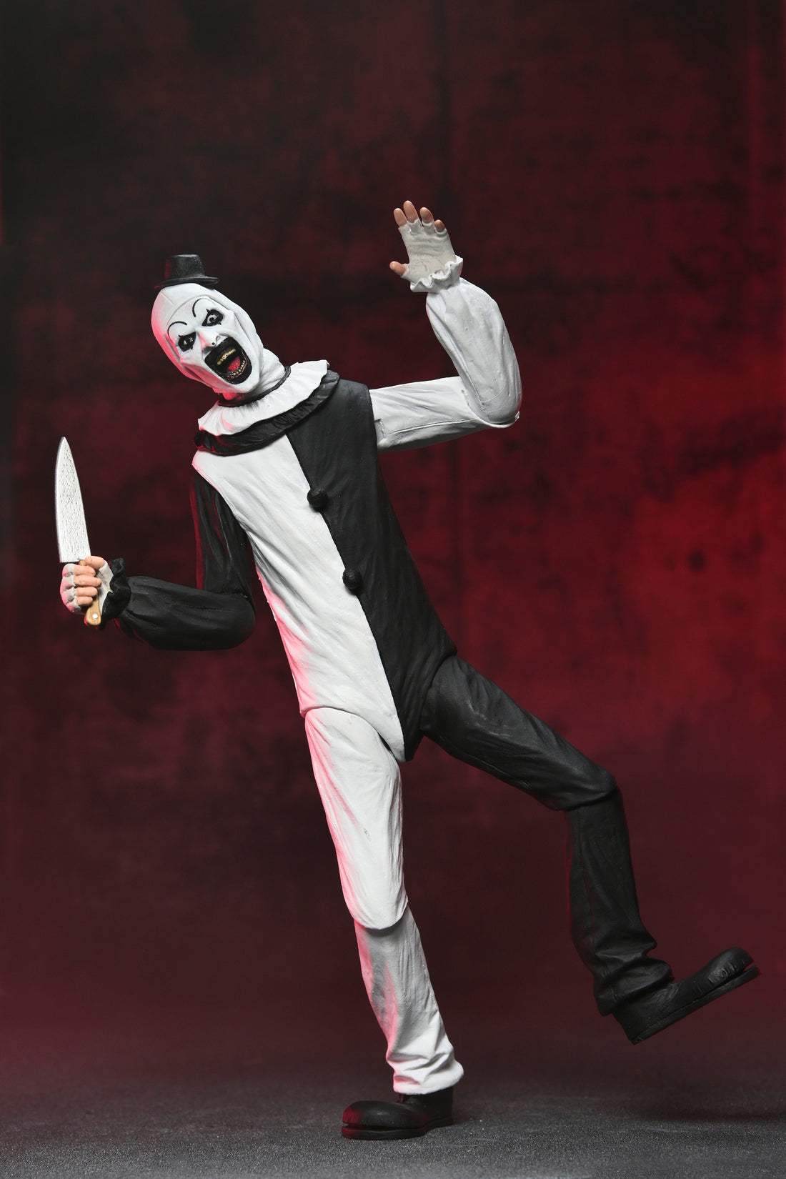Terrifier - Ultimate Art the Clown 7" Scale Action Figure (PRE-ORDER ...