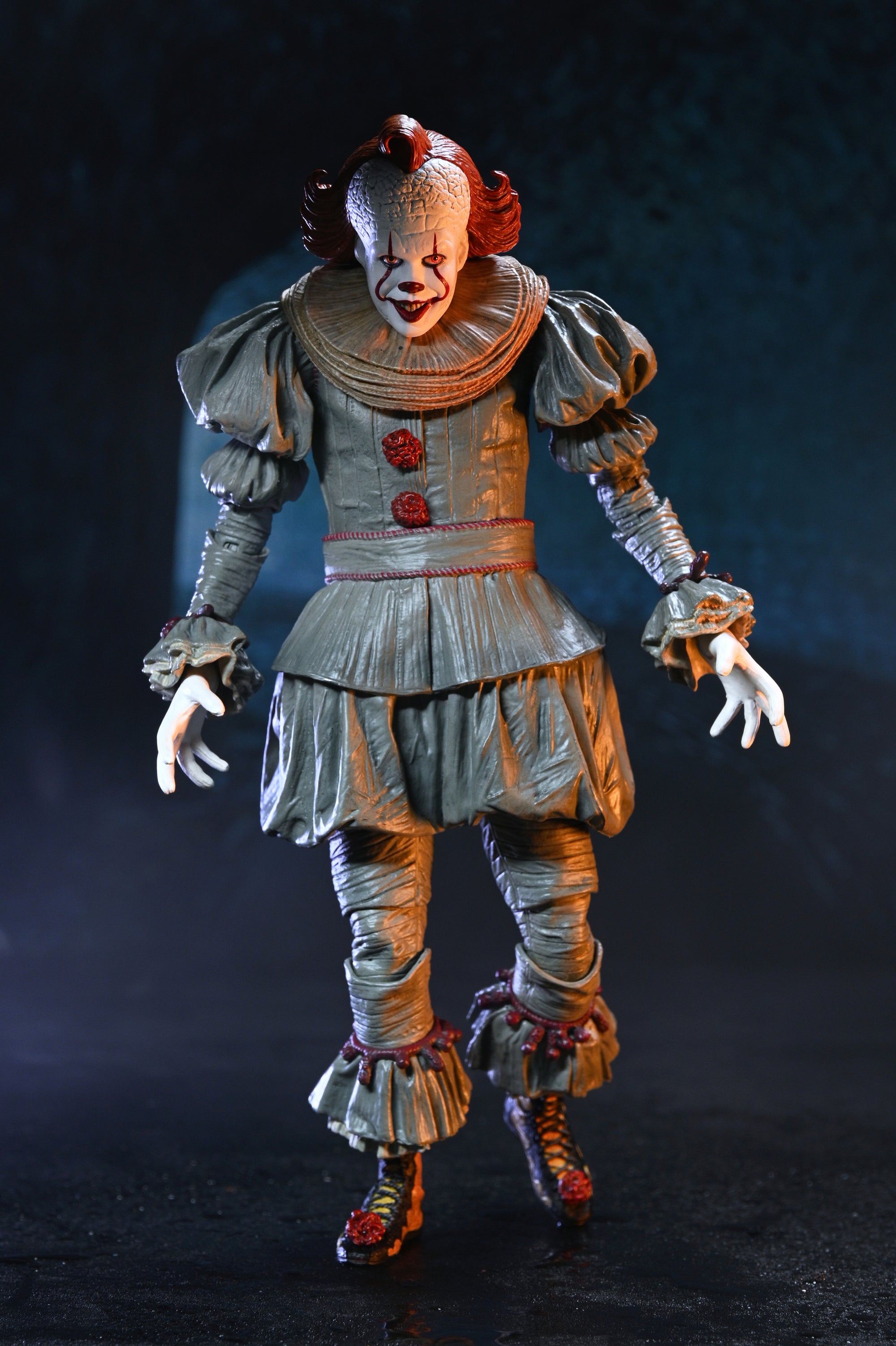 IT: Welcome to Derry - Ultimate Pennywise 7" Scale Action Figure (PRE ...