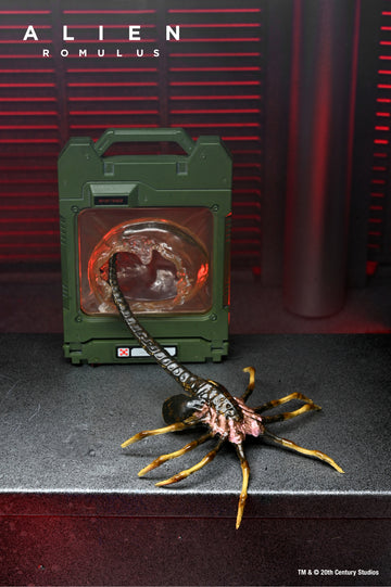 Alien: Romulus Ultimate Scorched Xenomorph 7-inch Scale Action Figure ...