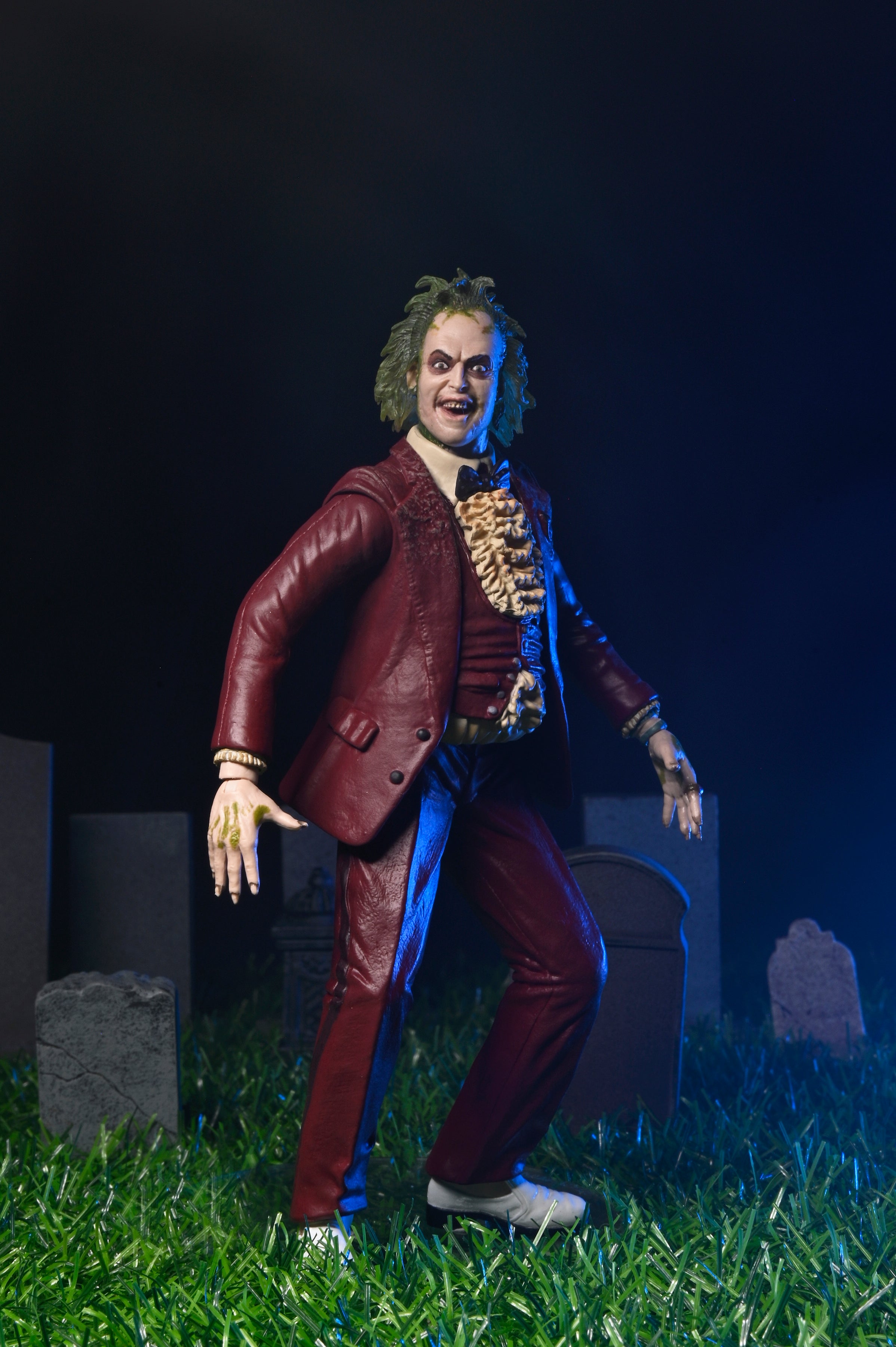 Beetlejuice (1988) - Beetlejuice in Red Tux 7" Scale Action Figure – NECA