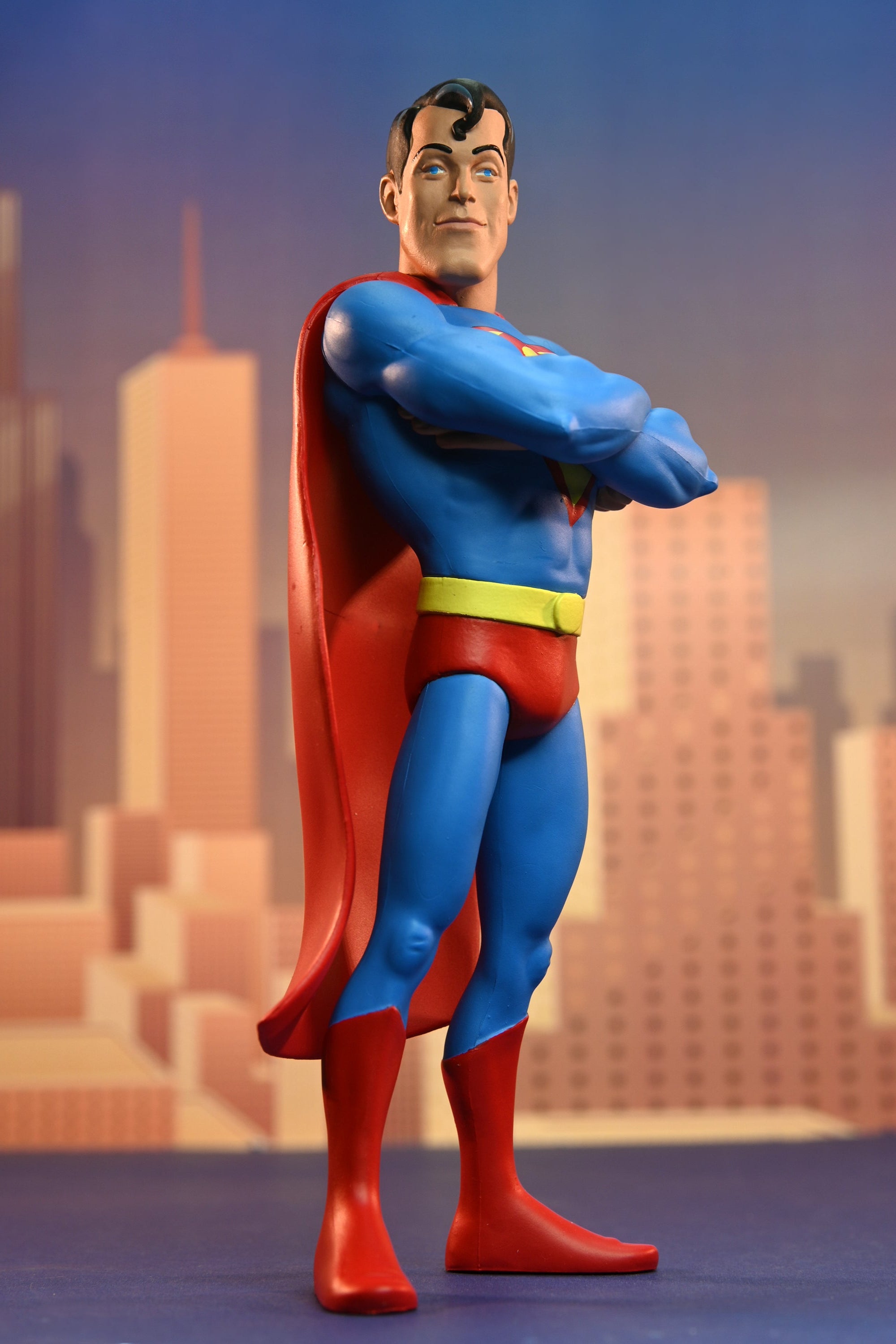 DC Comics (Classic) - Toony Classics Superman 6" Scale Action Figure – NECA