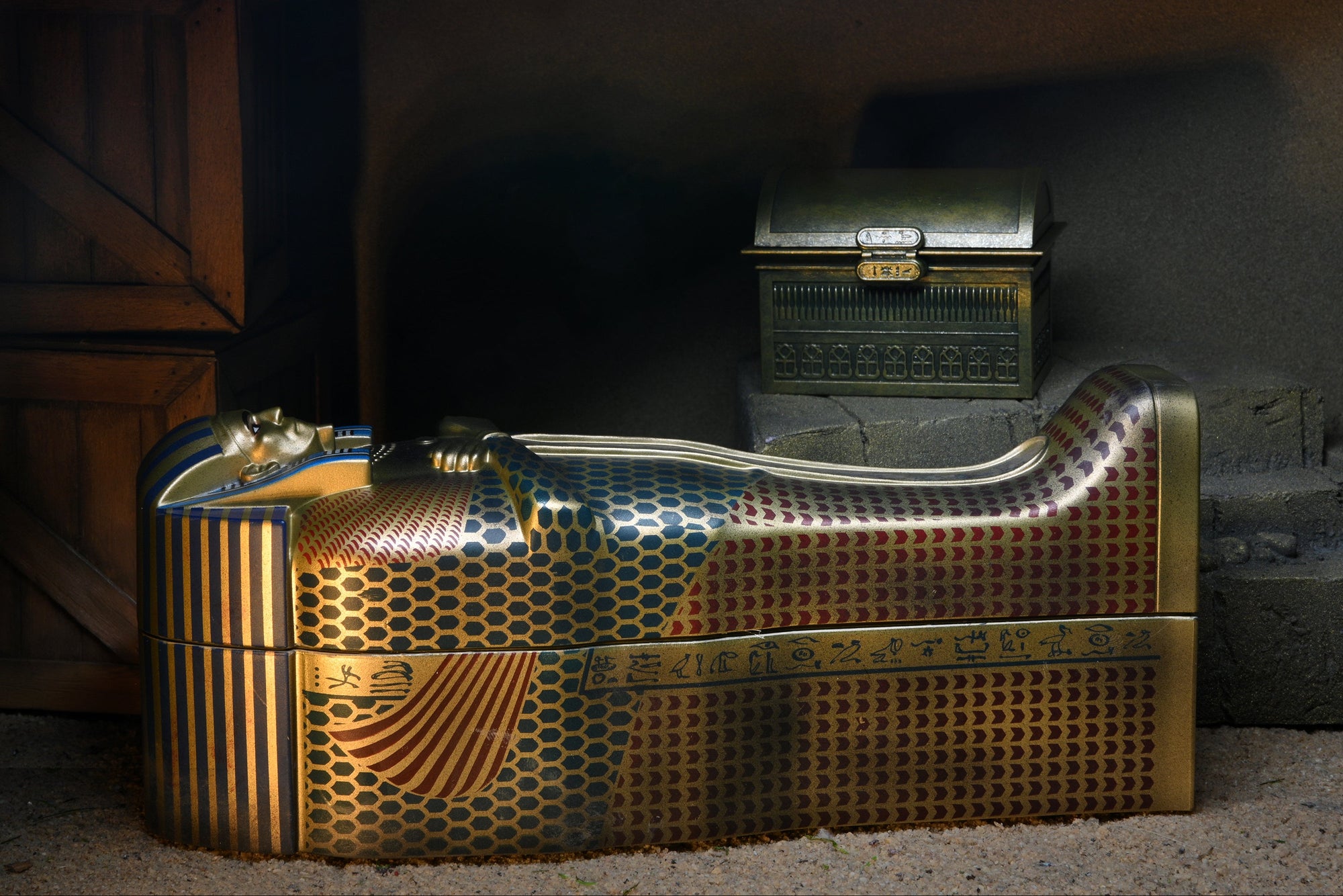 Universal Monsters - The Mummy Accessory Set – NECA