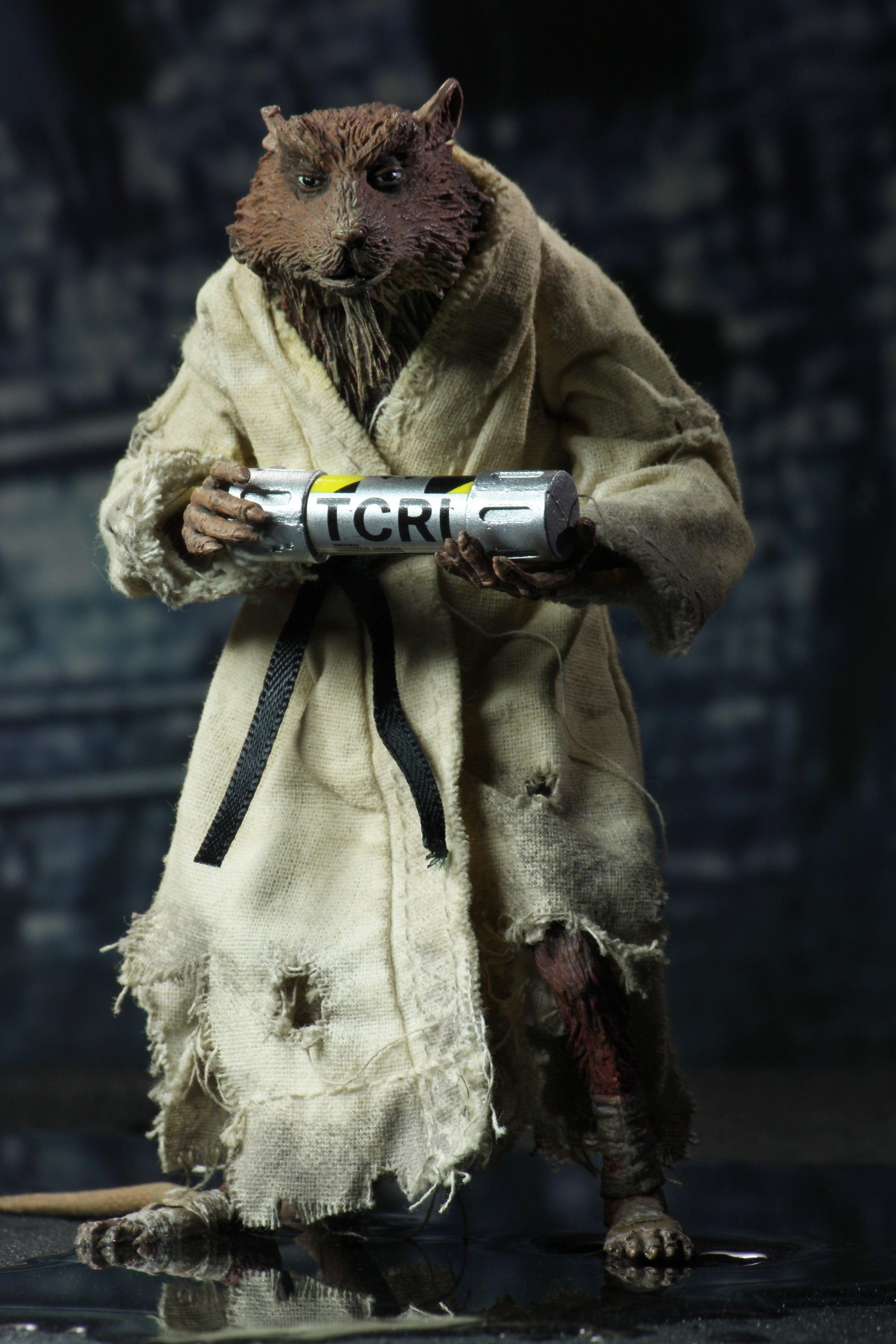 Teenage Mutant Ninja Turtles (1990 Movie) - Shredder & Splinter 7" Sca ...